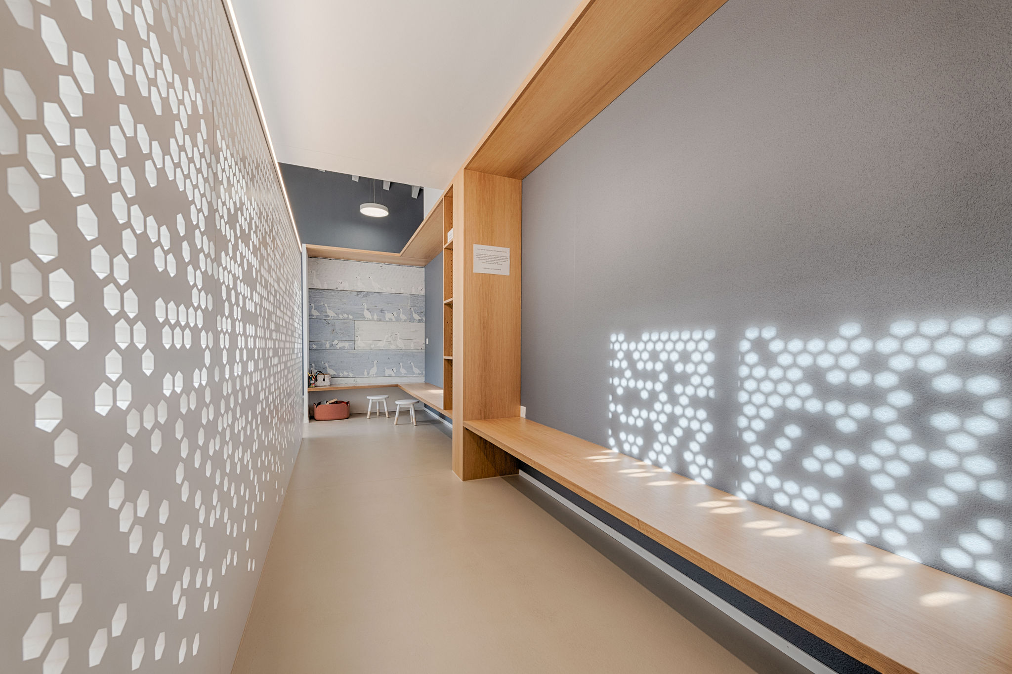 Arztpraxis Gischig, Fiesch · raumlayout gmbh · architektur ...